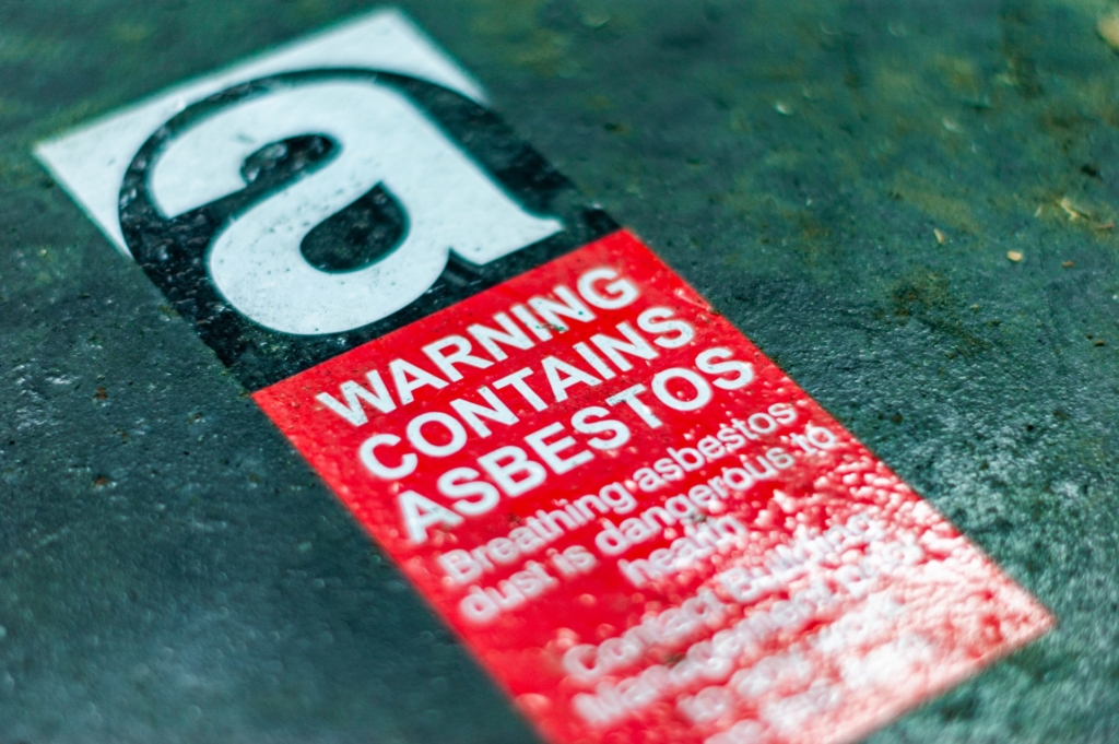 Asbestos register requirements in the UK - easy guide